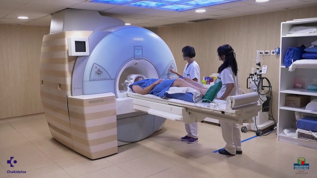 Descubre todo sobre la experiencia de la prueba médica en el tubo ...